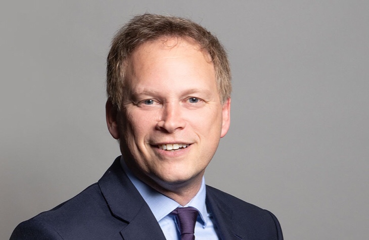 Self-isolation lifted for lower risk countries in time for holidays ...